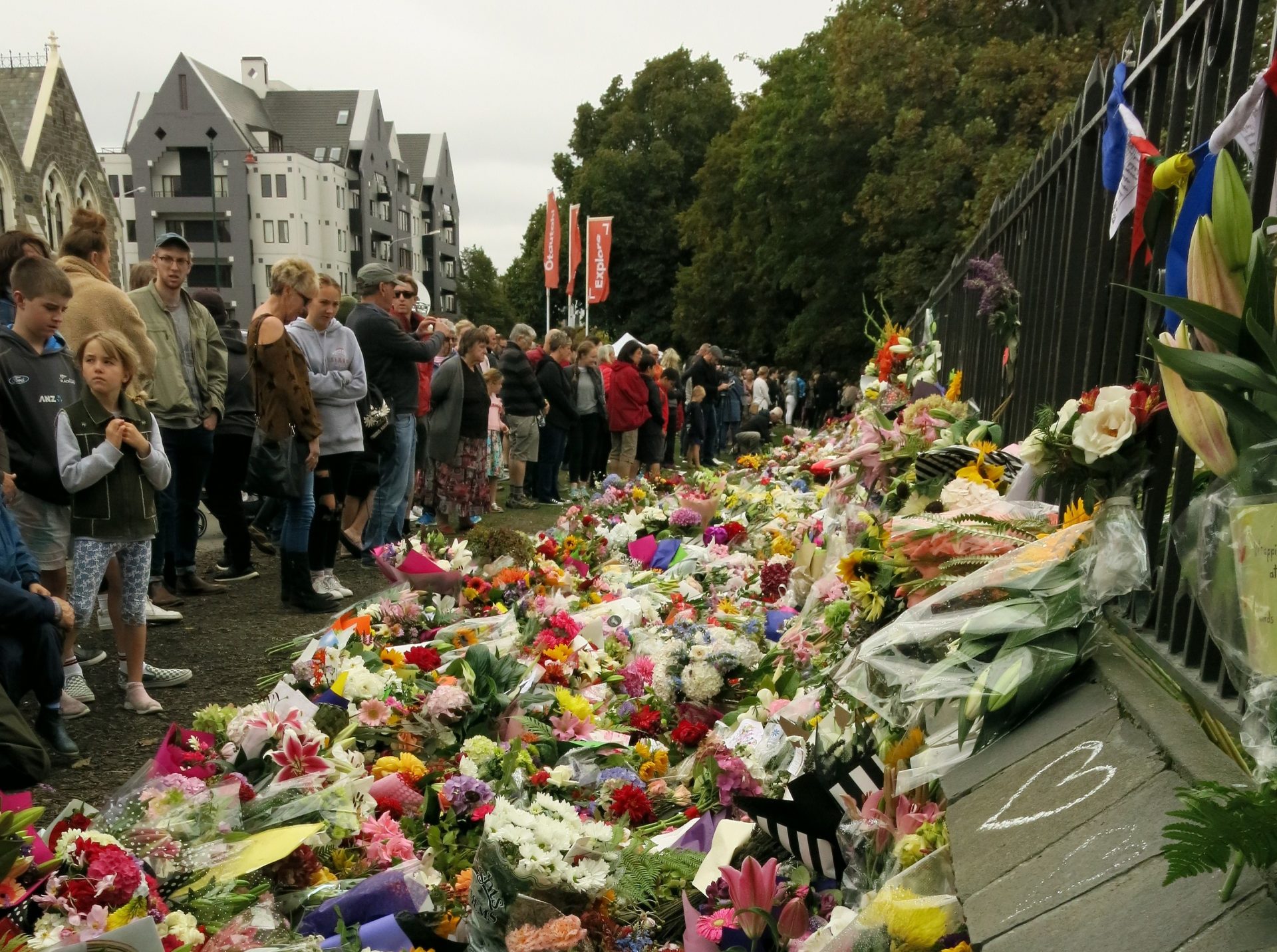 Restreindre l’accès aux armes après une tuerie de masse : les cas ...